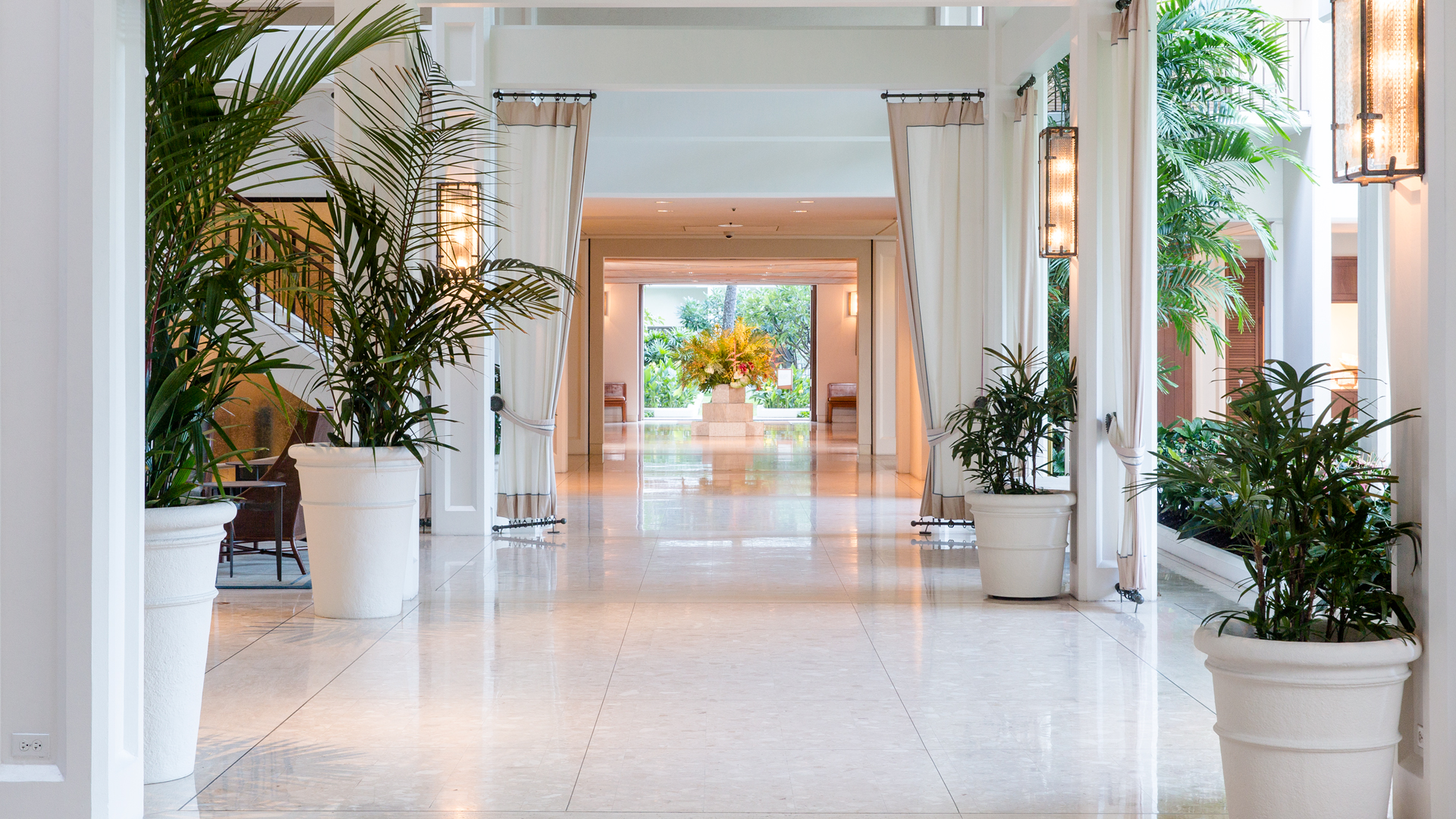 Halekulani | Hawaii | Carrier Luxury Holidays