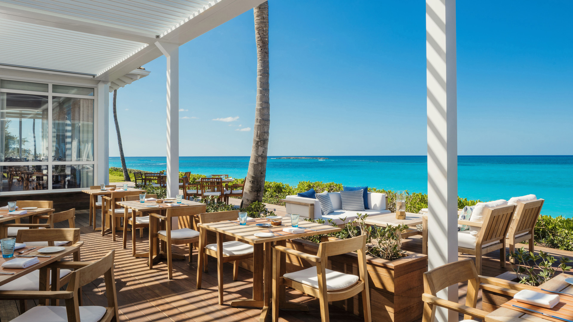 The Ocean Club, A Four Seasons Resort | Bahamas | Carrier Luxury Holidays