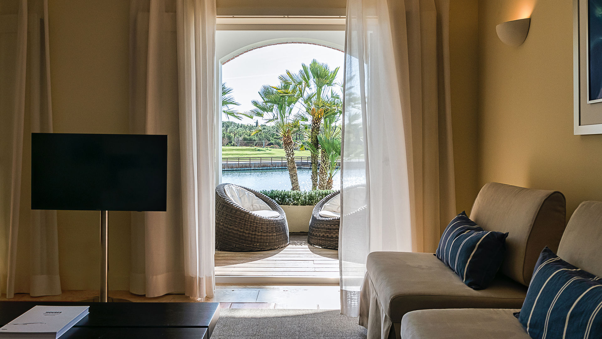 Domes Lake Algarve, Autograph Collection | Portugal | Carrier Luxury ...