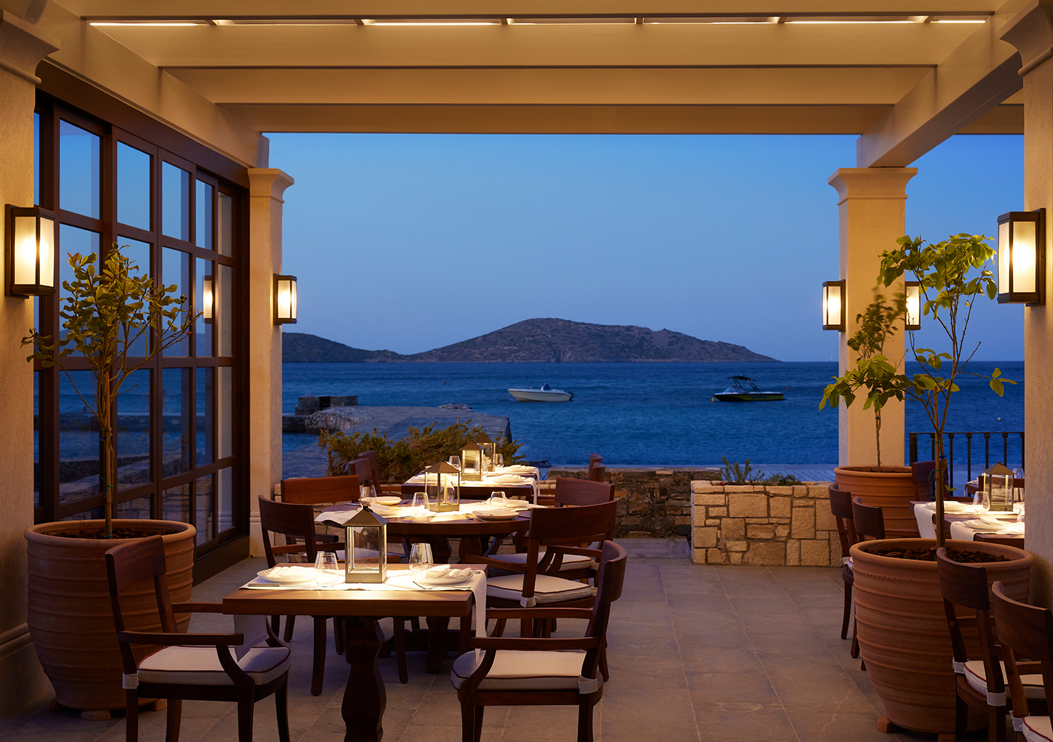 Elounda Peninsula Luxury Resort | Greece | Carrier Luxury Holidays