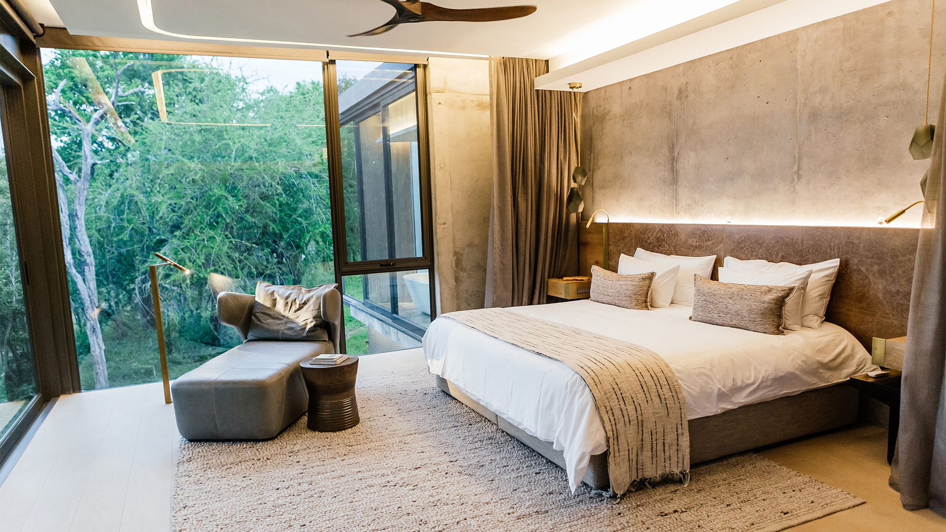 Cheetah Plains Private Game Reserve | South Africa | Carrier Luxury ...