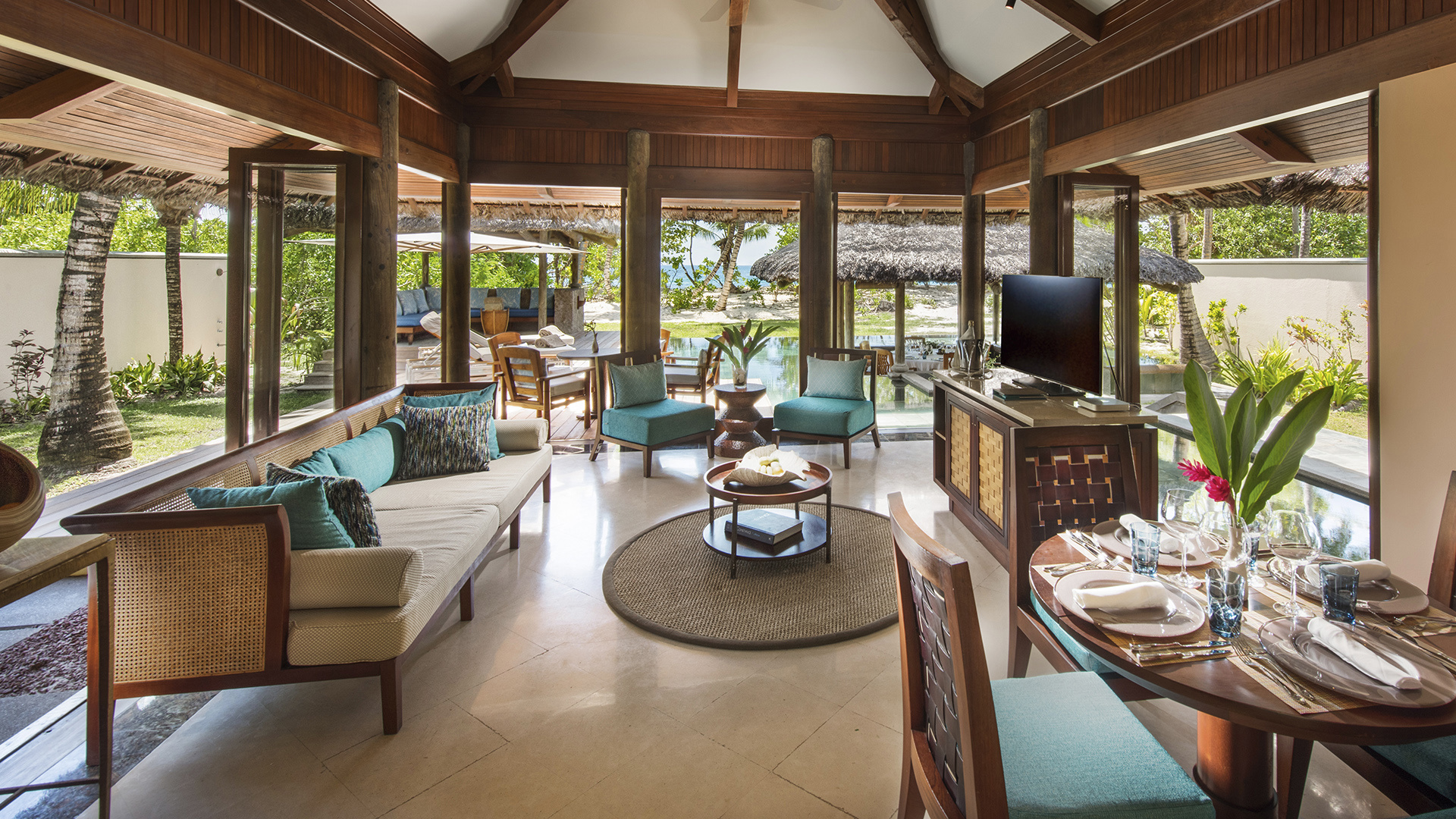 Constance Lemuria Resort | Seychelles | Carrier Luxury Holidays